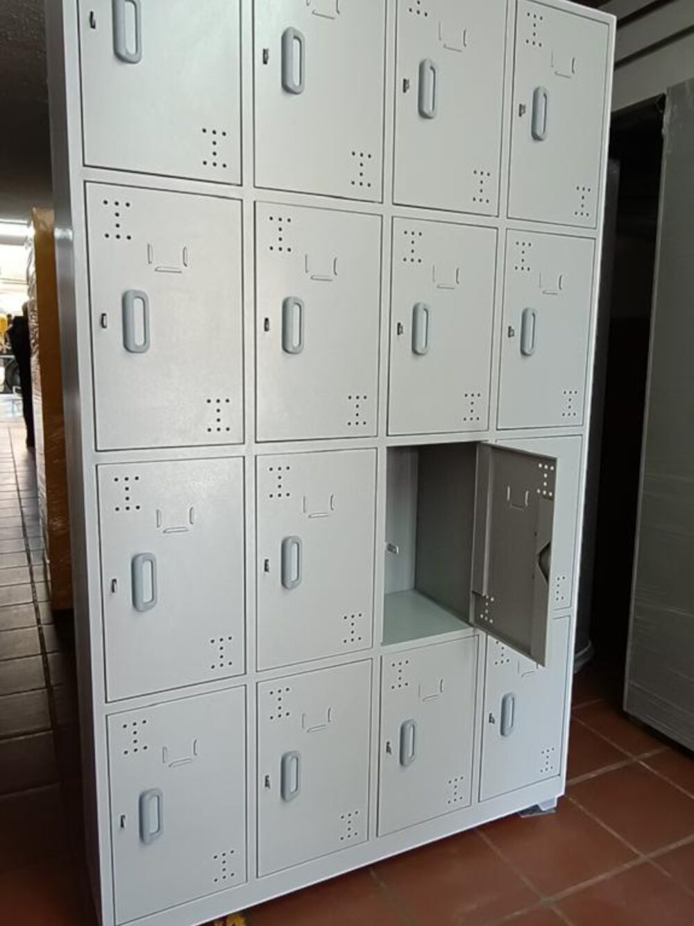 Locker 16 Casillas - El Industrial Mobiliario
