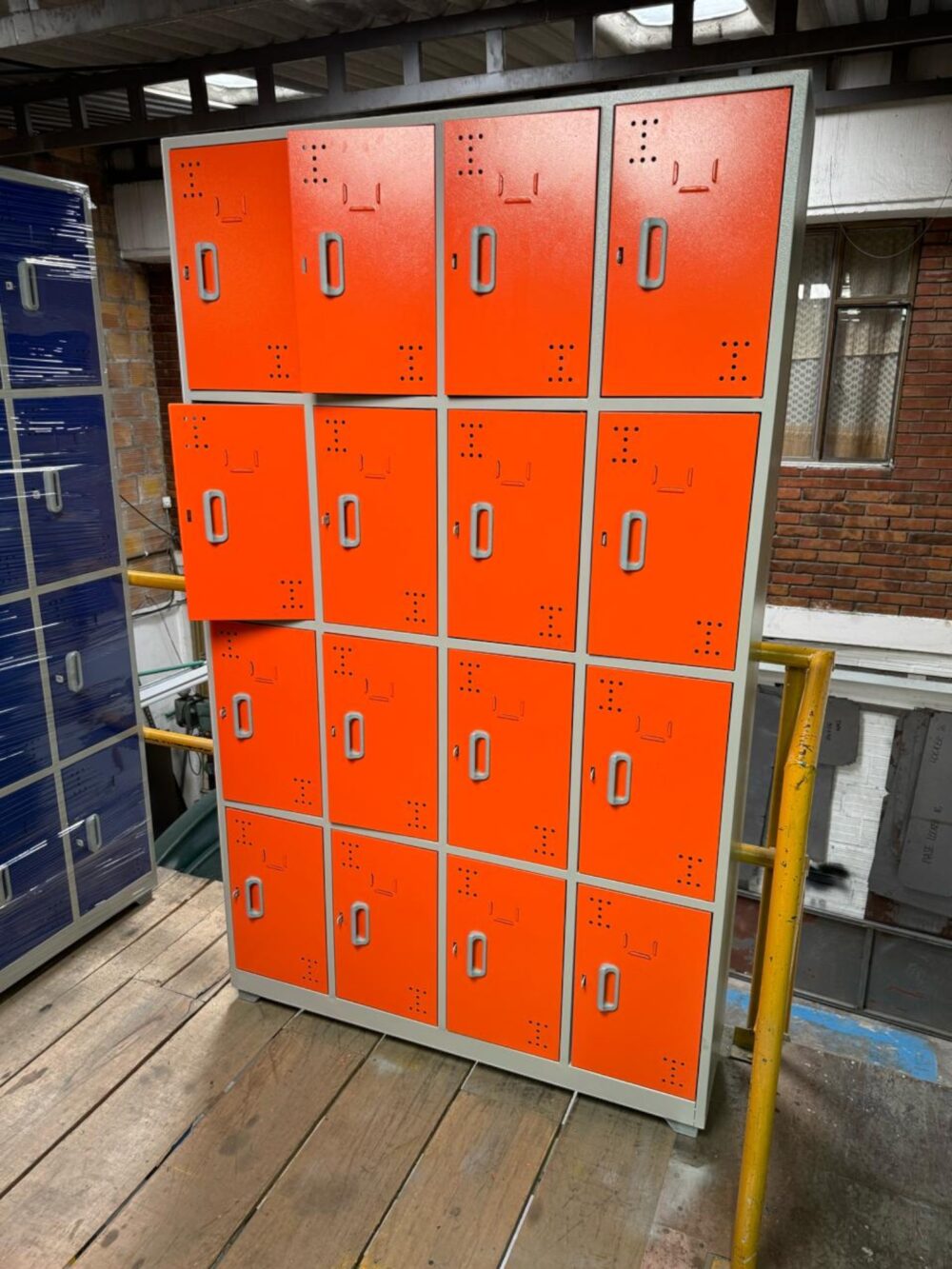 Locker 16 Casillas - El Industrial Mobiliario